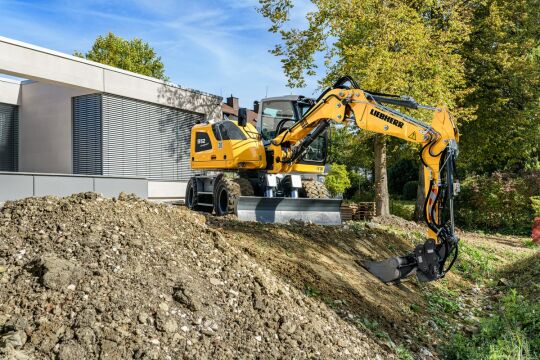 Liebherr A 912 Compact Litronic | Nagel-Gruppe